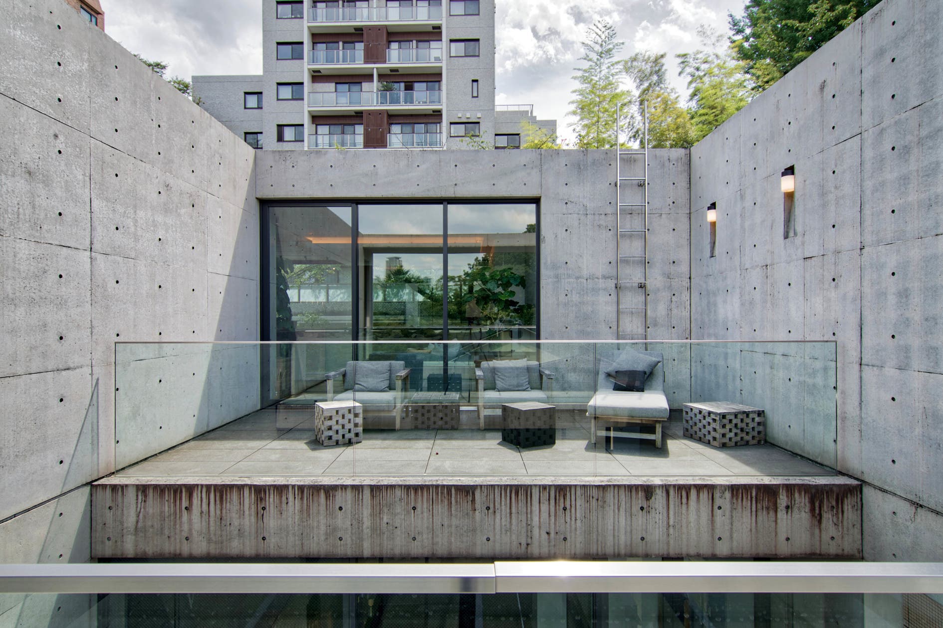 【表参道】オフサイトミーティング・交流会利用多数！ プロジェクター完備でプレゼンや勉強会・研修などでご利用いただいております。の写真21