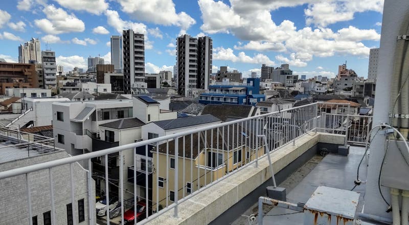 東京都庁が見える屋上＠丸ノ内線中野新橋駅徒歩4分