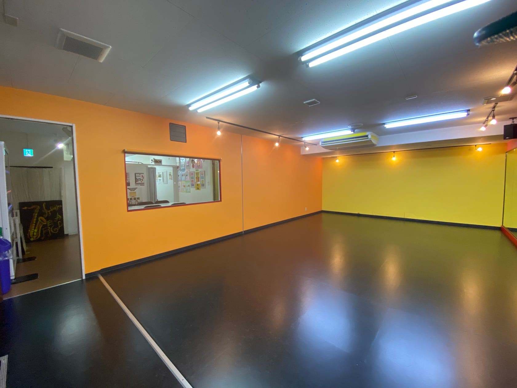 多目的利用可能！ダンス・歌練習からパーティー、会議室、カラオケなどの写真13