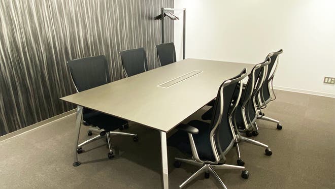 【水戸駅直結徒歩1分】完全個室で安心!応接室(6名用)✨打合せ/商談/WEB会議/面談/面接/テレワークなど◎の写真1