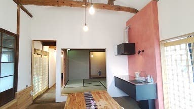 岡山・倉敷の中間地点(中庄駅から車で9分、庭瀬駅から車で12分、倉敷ICから12分)の古民家スペース。駐車スペース有。の写真1