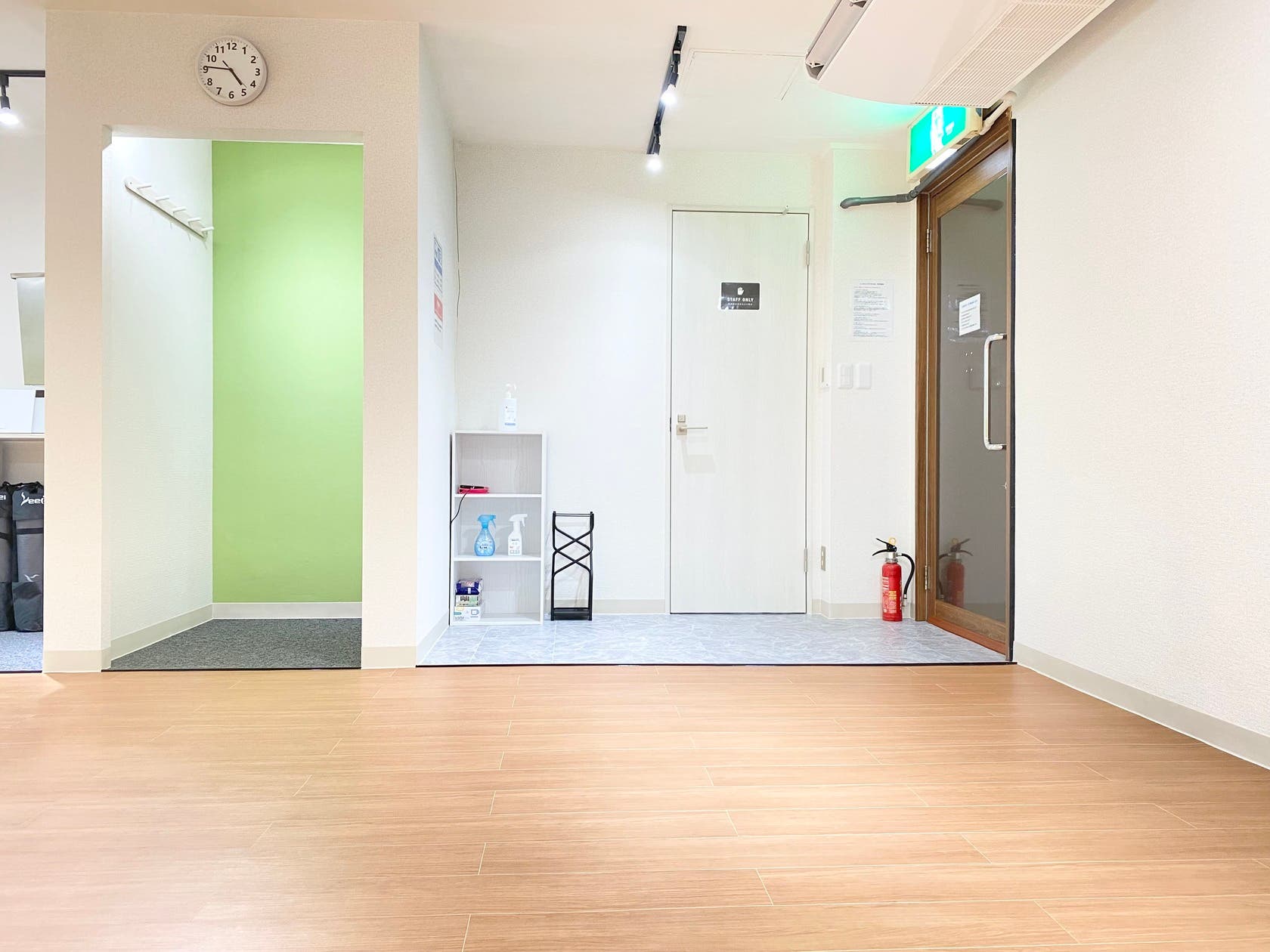 地下鉄琴似駅から徒歩1分／大型ミラー完備／24時間営業／当日予約OK／１時間からご利用ＯＫの写真5