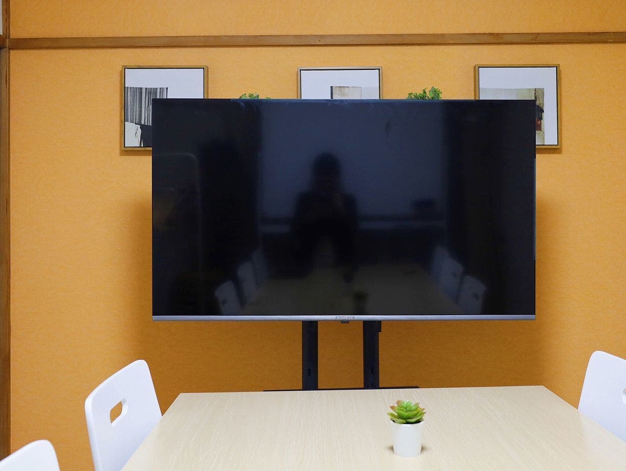 【日吉駅1分！10名利用可！】綺麗な室内！WiFi・大型モニター・ホワイトボード全て無料！ふれあい貸し会議室 日吉Bの写真15