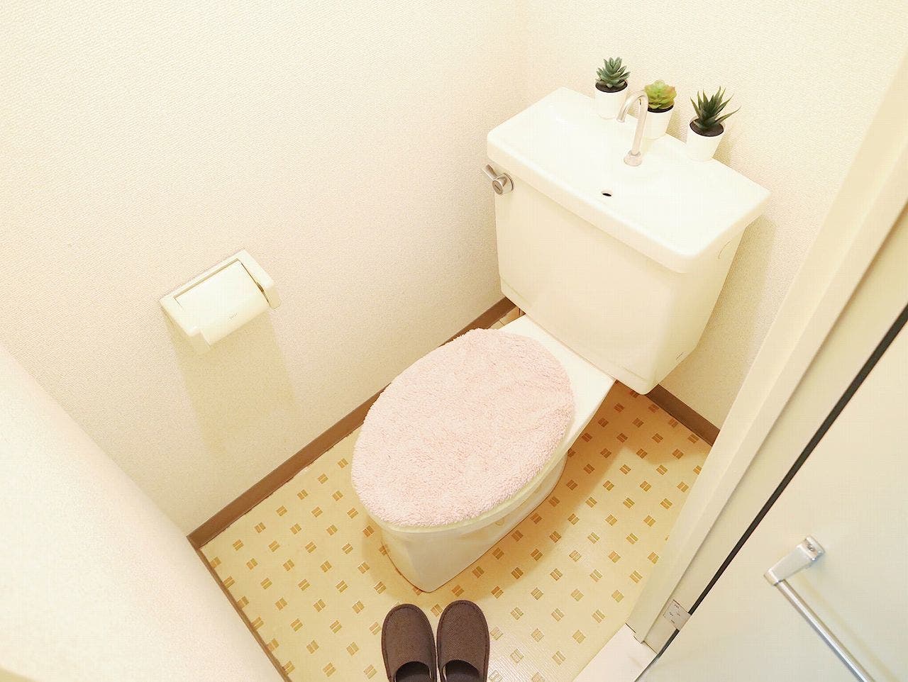 【日吉駅1分！10名利用可！】綺麗な室内！WiFi・大型モニター・ホワイトボード全て無料！ふれあい貸し会議室 日吉Bの写真17