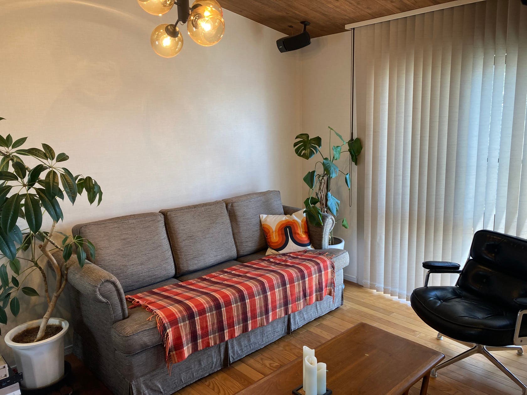 海まで300m! 潮風を感じる広々LDKのワークスペースの写真5