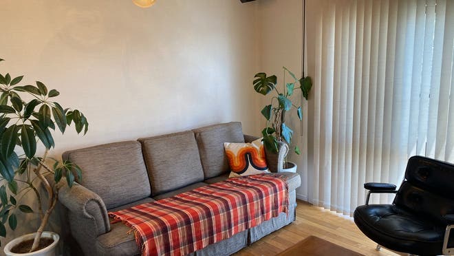 海まで300m! 潮風を感じる広々LDKのワークスペースの写真5