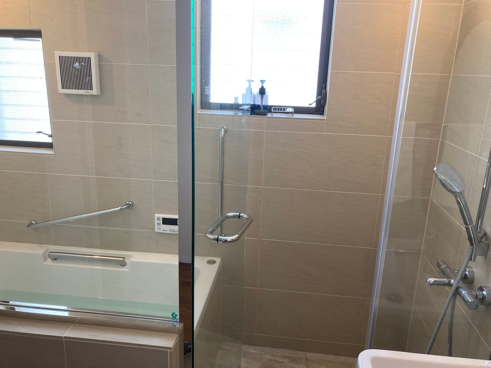 海まで300m! 潮風を感じる広々LDKのワークスペースの写真10