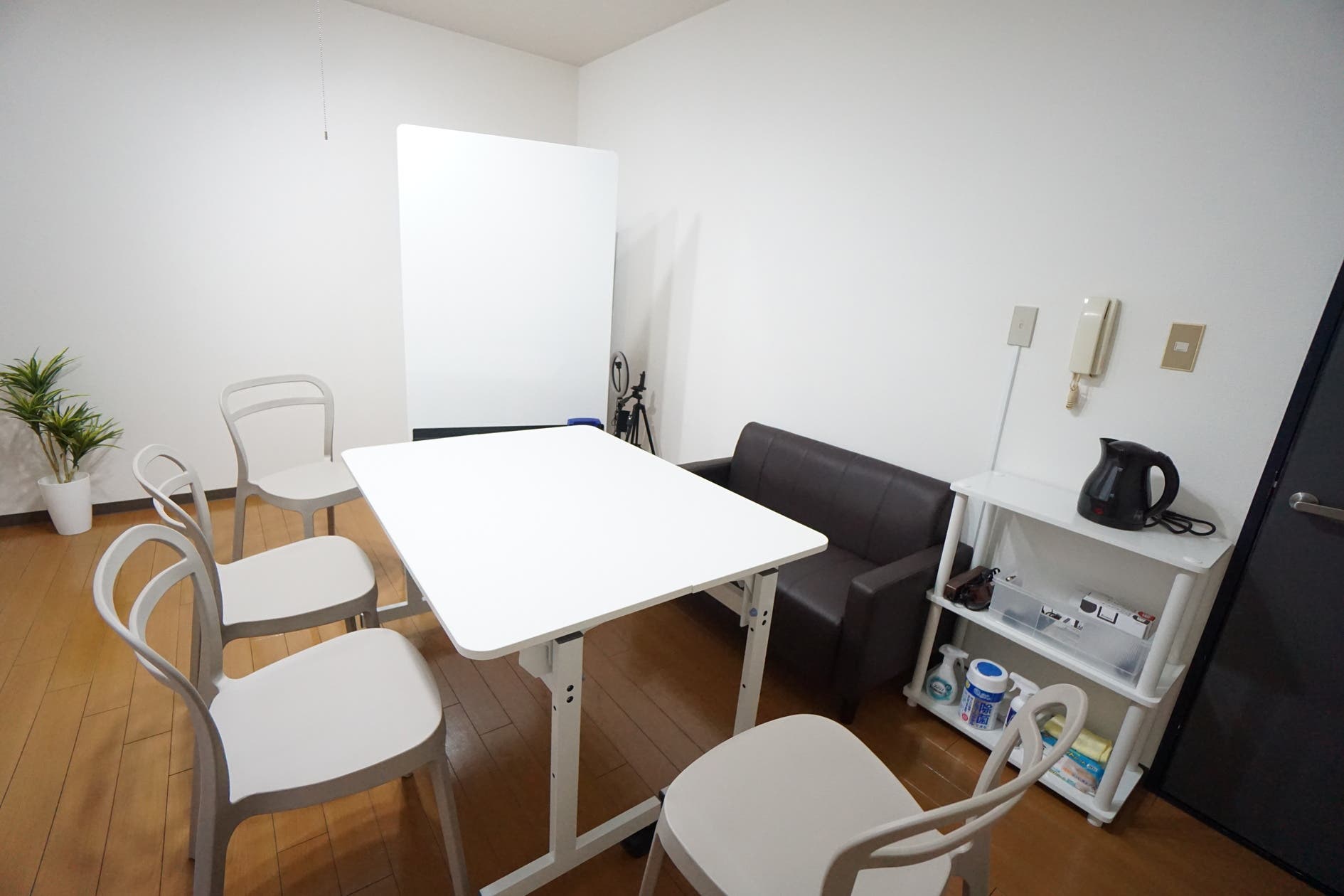 ＜千種ワークスペース102＞グリーンバック/リングライトあり！撮影/配信/会議/商談/リモートワークの写真6