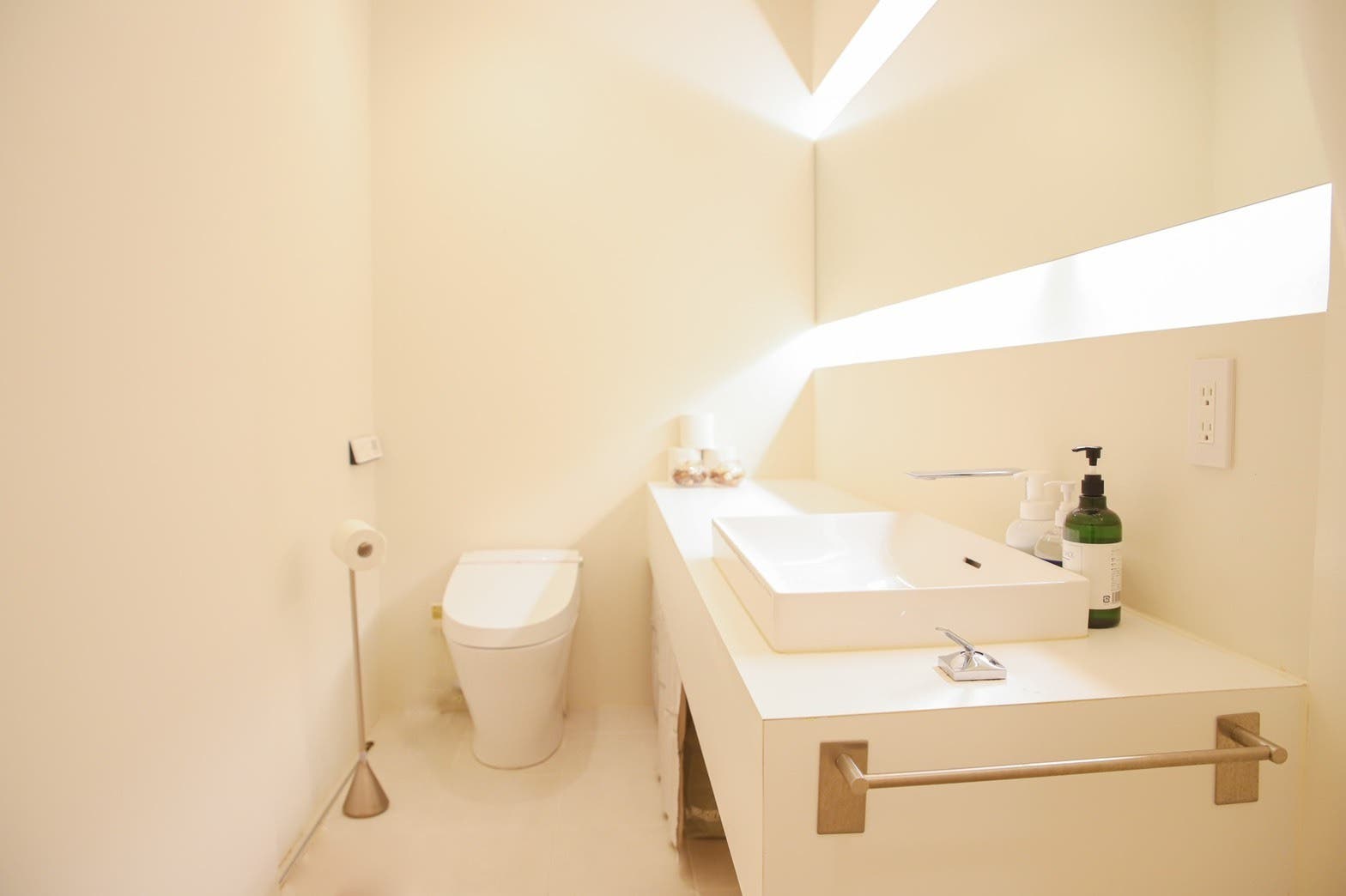 コスパ最強😍超デカTV/大人気ゲーム機＆動画視聴/ボドゲ＆マダミス/女子会・推し会/タコパ/デザイナーズ空間の写真17