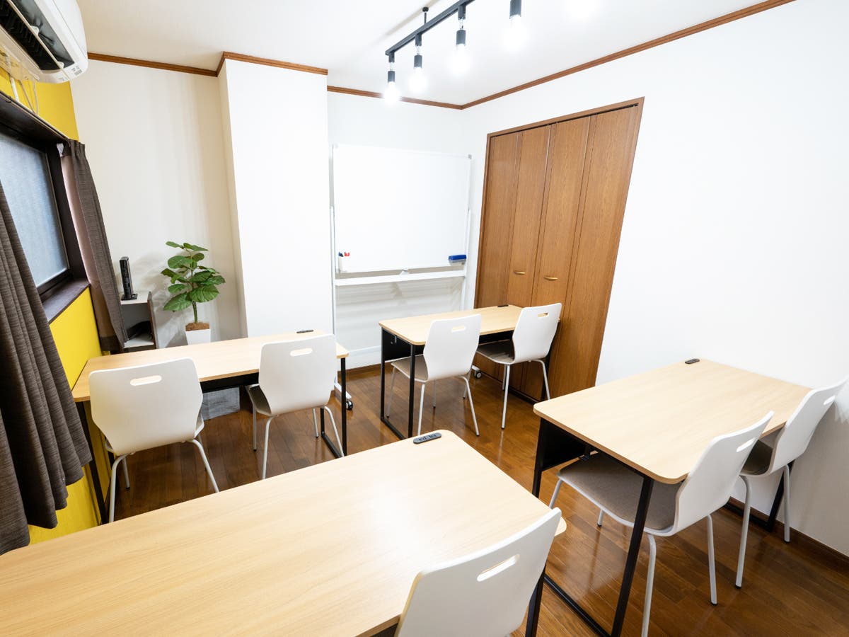 【BASE本八幡】都営新宿 本八幡1分 8人/NURO光・有線LAN/会議・面接/ボドゲ/施術/ネイル/モニター【安い】【綺麗】の写真15