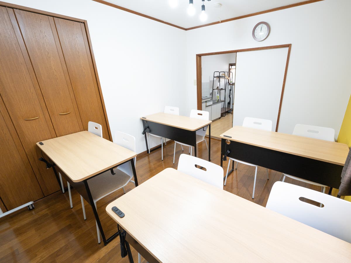 【BASE本八幡】都営新宿 本八幡1分 8人/NURO光・有線LAN/会議・面接/ボドゲ/施術/ネイル/モニター【安い】【綺麗】の写真14