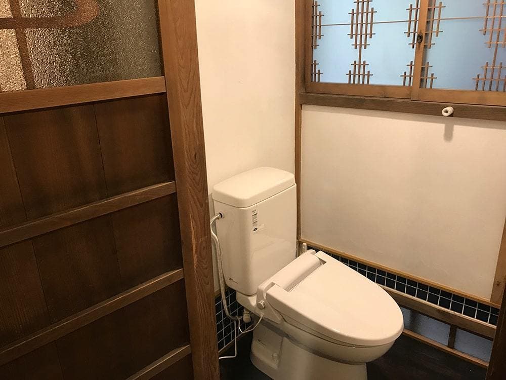 約60畳の元宴会場貸しスペースの写真11