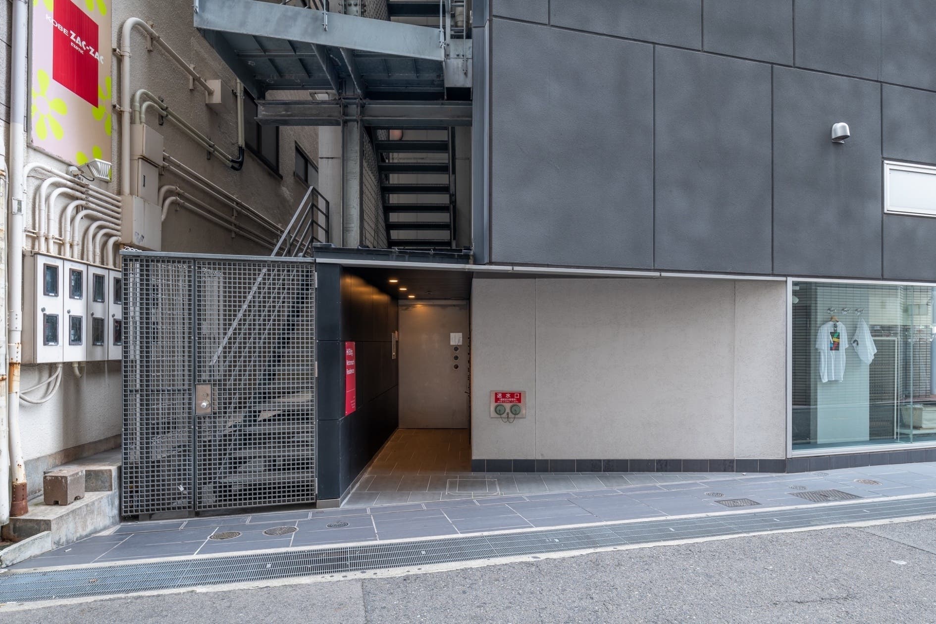 完全個室レンタルサロンJR元町駅東口、大丸すぐ！キラリラ神戸元町イースト　エステ、マッサージ、まつエク、ネイル、整体に。の写真5