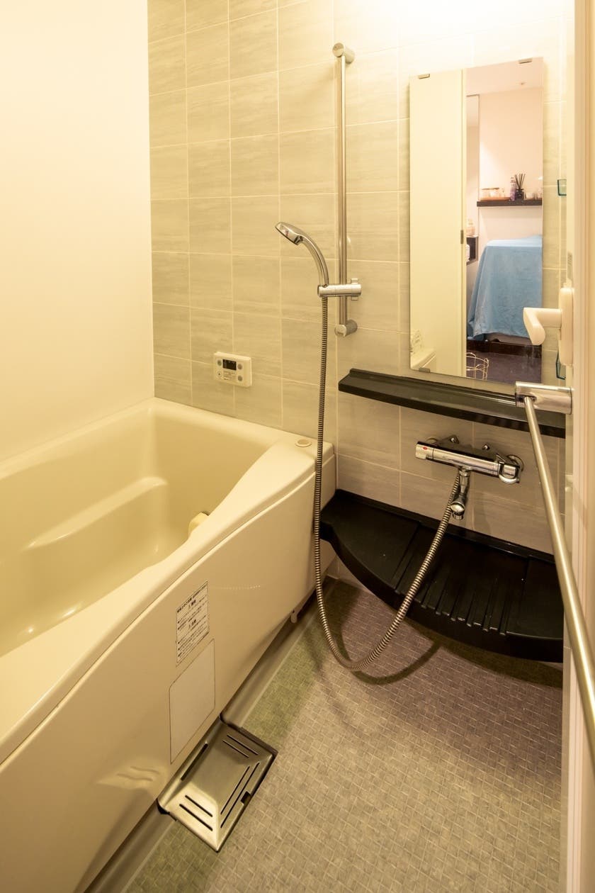 完全個室レンタルサロンJR元町駅東口、大丸すぐ！キラリラ神戸元町イースト　エステ、マッサージ、まつエク、ネイル、整体に。の写真9