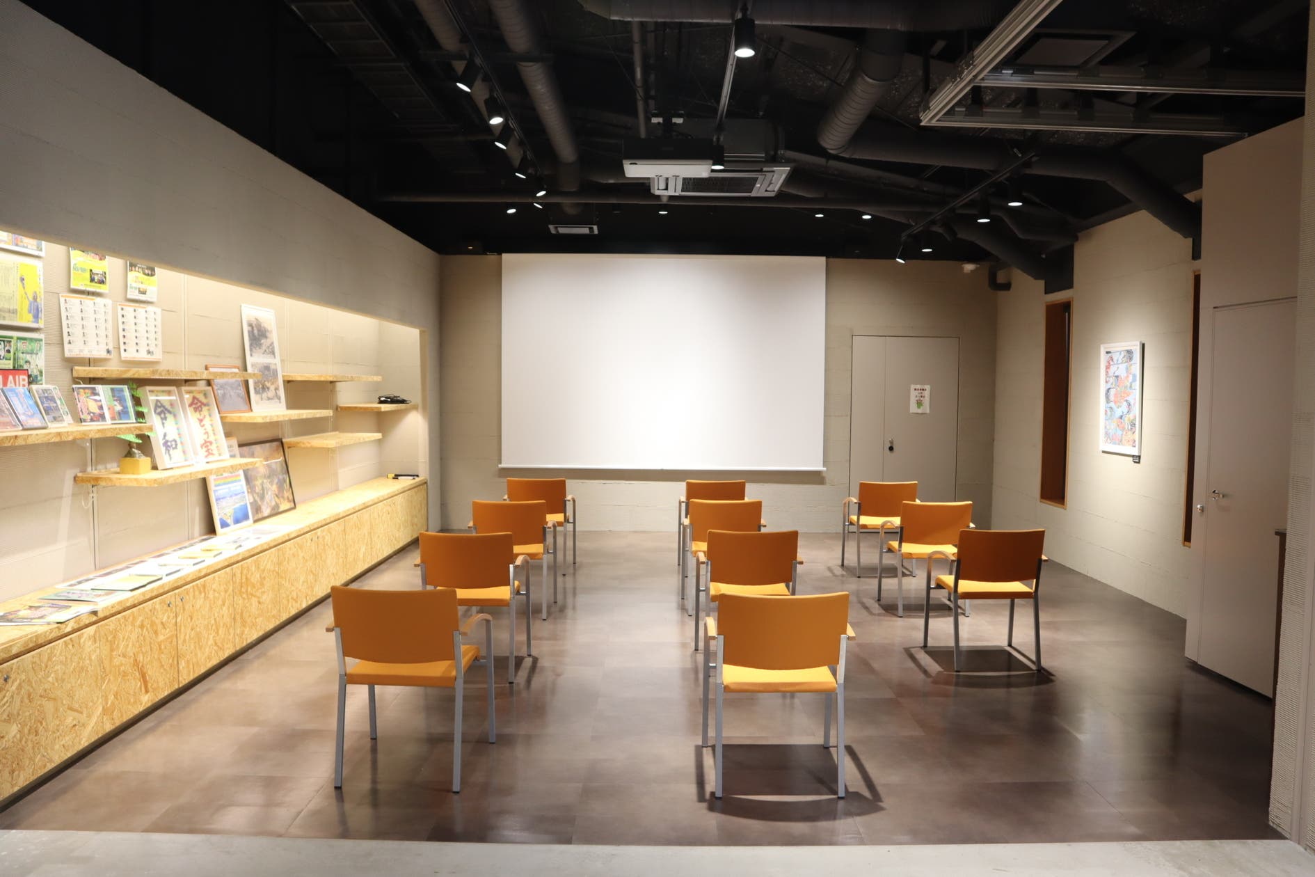 西原町の魅力がわかる地域の資料館！スタッフも常駐で安心！の写真1