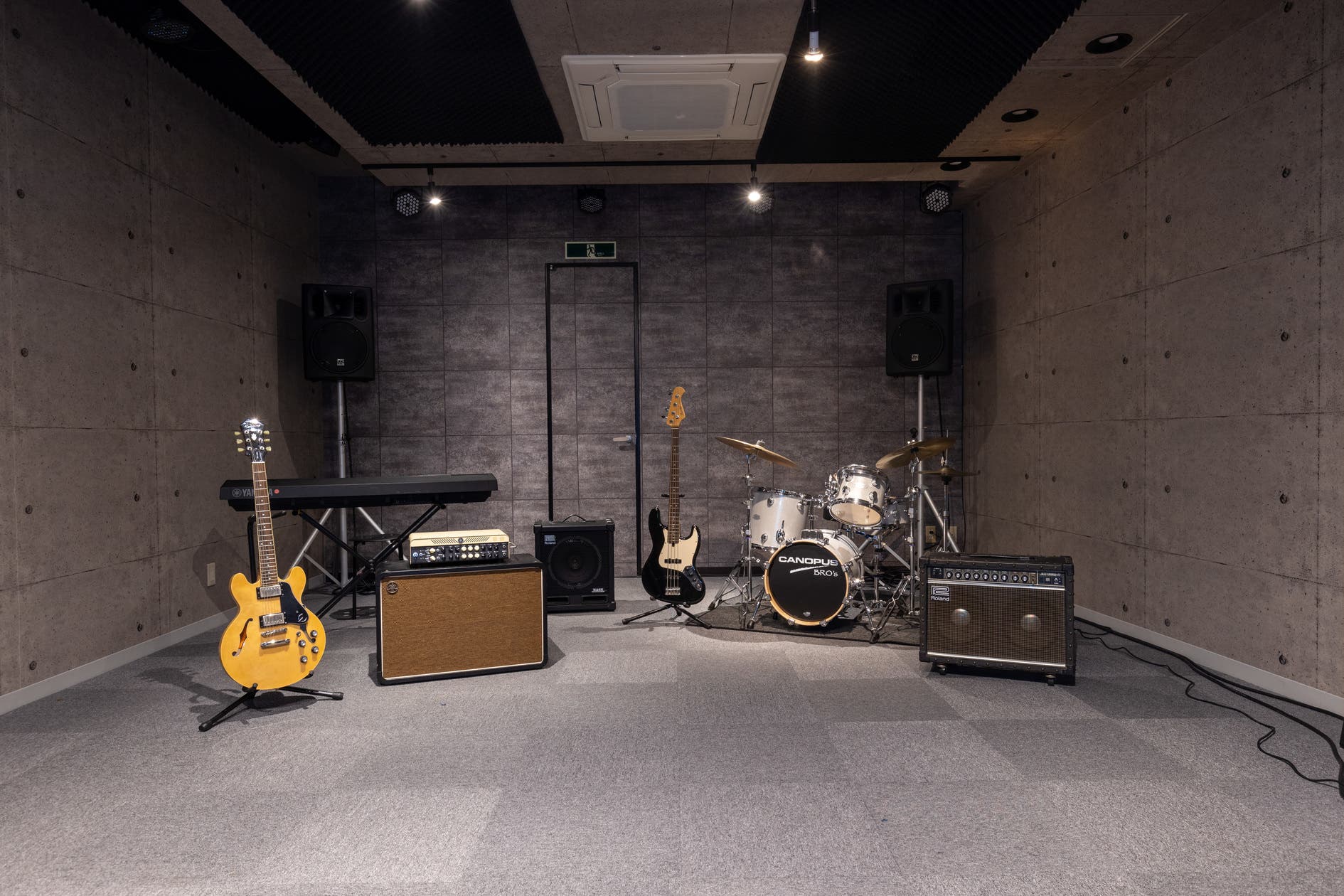 柏駅徒歩5分　路面店の音楽・撮影レンタルスタジオ　演奏・配信可能の写真10