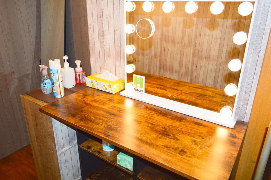 【踊ってみた／SNS映え祭壇撮影】少人数撮影特化型ダンススタジオ！ティファニーカラー背景に様々用途！駐車場完備（名古屋市中村区）の写真26