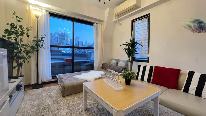 新大久保駅徒歩1分★60インチ大型📺24H可⏰女子会,飲み会⭐️ 撮影🎥映画鑑賞の写真1