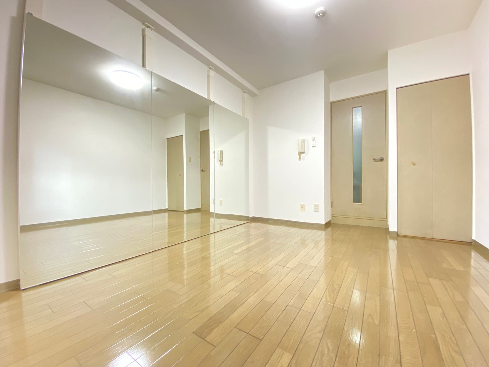 ＼パーソナルレッスンにビッタリ！／東梅田徒歩3分◆お気軽スタジオ梅田東◆ダンス・ヨガ・ピラティス/高速wifiの写真2