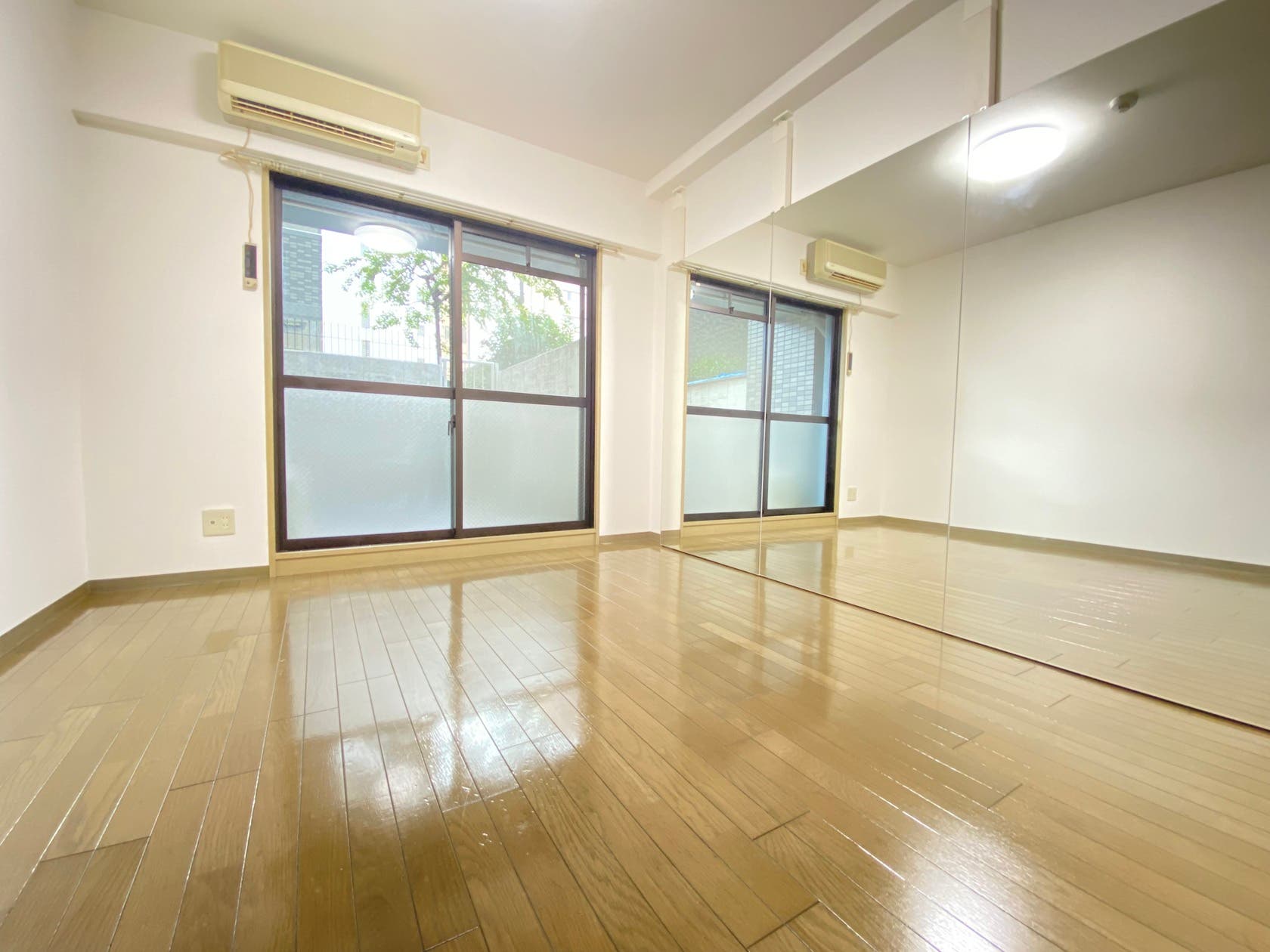 ＼パーソナルレッスンにビッタリ！／東梅田徒歩3分◆お気軽スタジオ梅田東◆ダンス・ヨガ・ピラティス/高速wifiの写真3