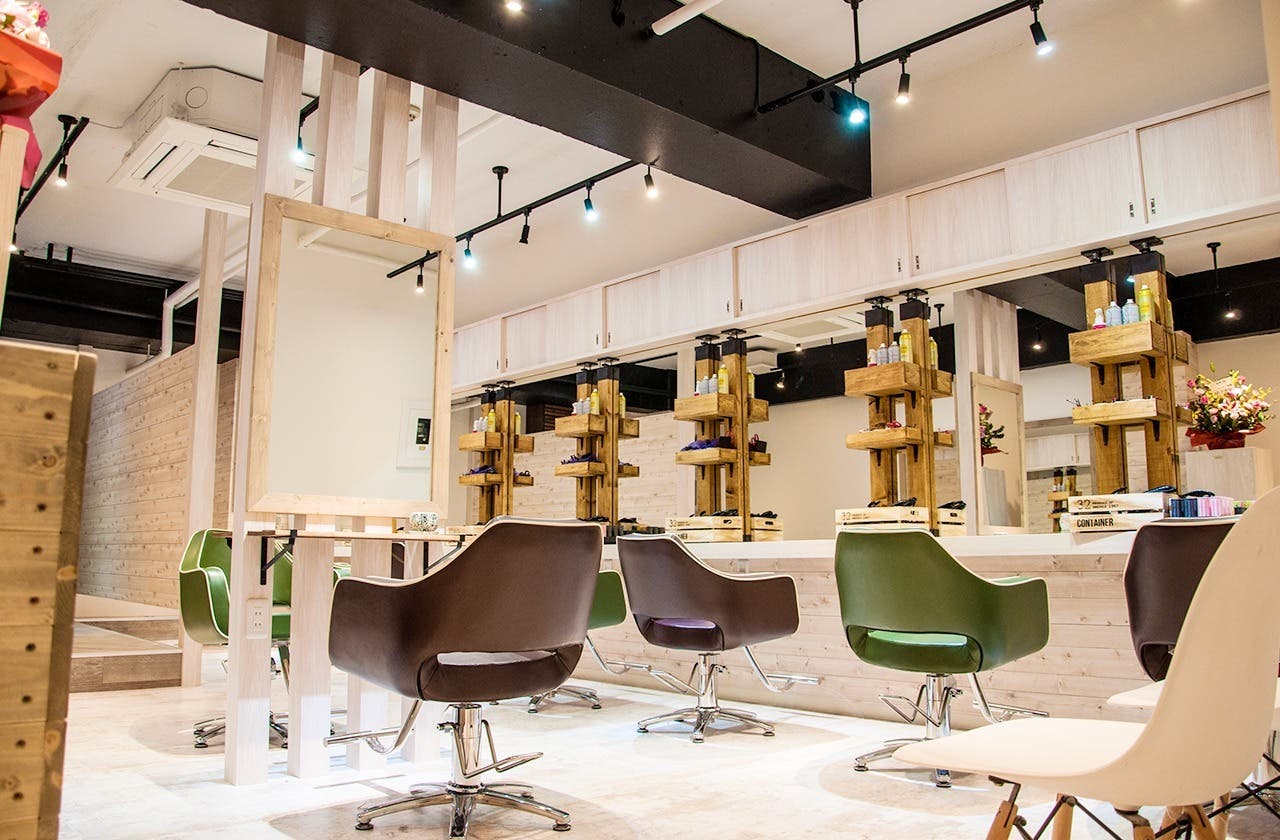 【新宿駅徒歩10分】全セット面女優ミラー完備！　動画撮影OK♪　面貸しスペースの写真5