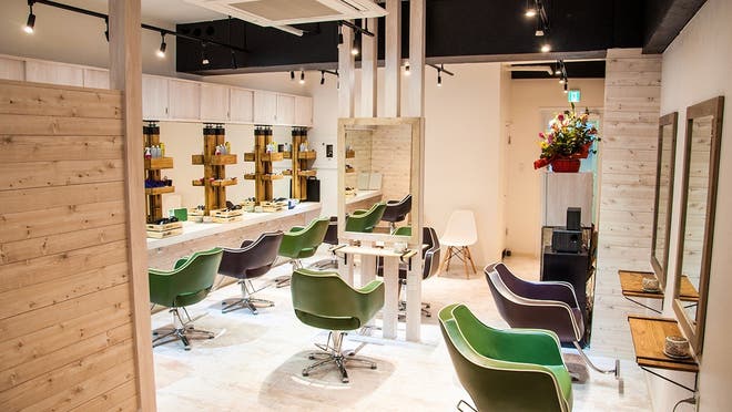 【新宿駅徒歩10分】全セット面女優ミラー完備! 動画撮影OK♪ 面貸しスペースの写真6