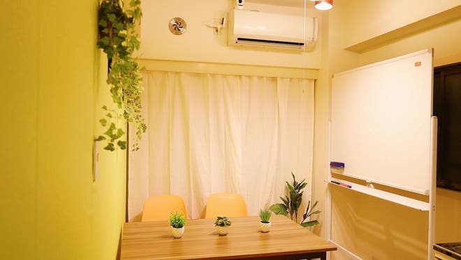 【渋谷駅A0出口3分!6名利用可!】綺麗な室内!WiFi・プロジェクター・ホワイトボード全て無料!ふれあい貸し会議室 渋谷Bの写真3