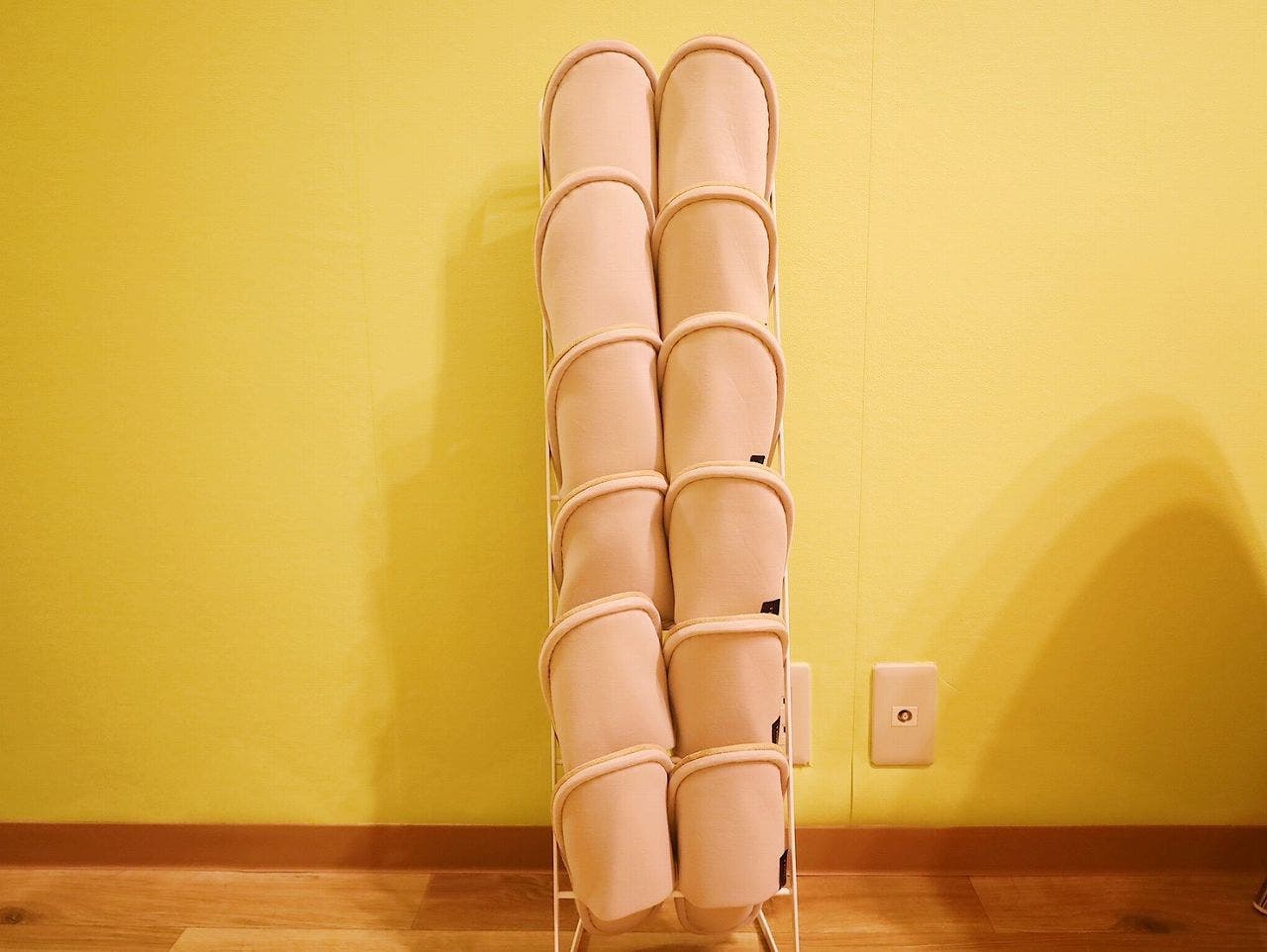 【渋谷駅A0出口3分！6名利用可！】綺麗な室内！WiFi・プロジェクター・ホワイトボード全て無料！ふれあい貸し会議室 渋谷Bの写真15