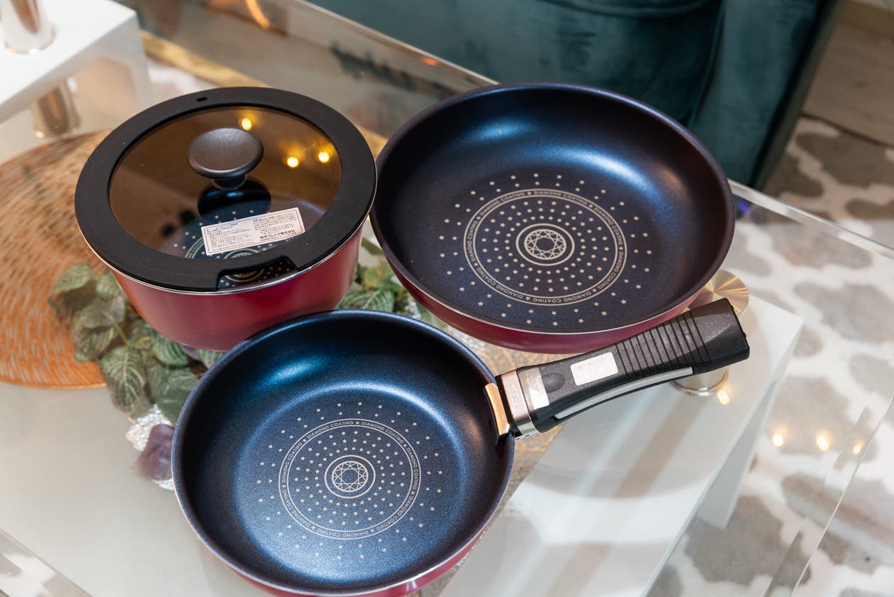 推し活最適オシャレなネオン空間🎈100インチプロジェクター📺駅2分✨🎉撮影📷デート🍷動画視聴✨の写真22