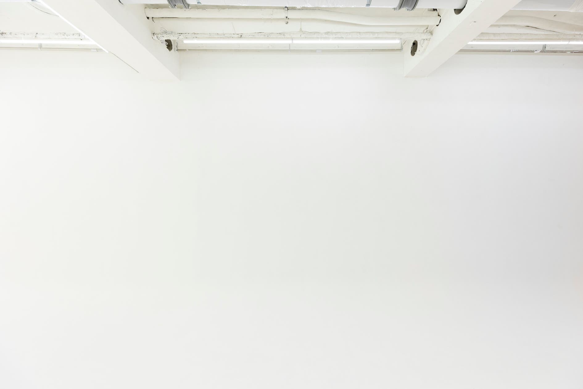 スモーク クロマキ 大音量可 引16m天高3.5m 機材無料 個室メイクR 最大幅11m本格プロ仕様白ホリスタジオ【徒歩2分】の写真15