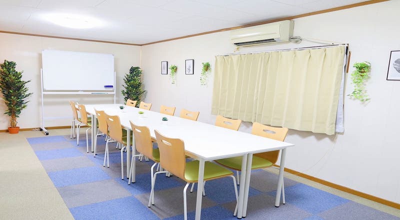 【渋谷駅3分！16名利用可！】綺麗な室内！WiFi・プロジェクター・ホワイトボード全て無料！ふれあい貸し会議室 渋谷C