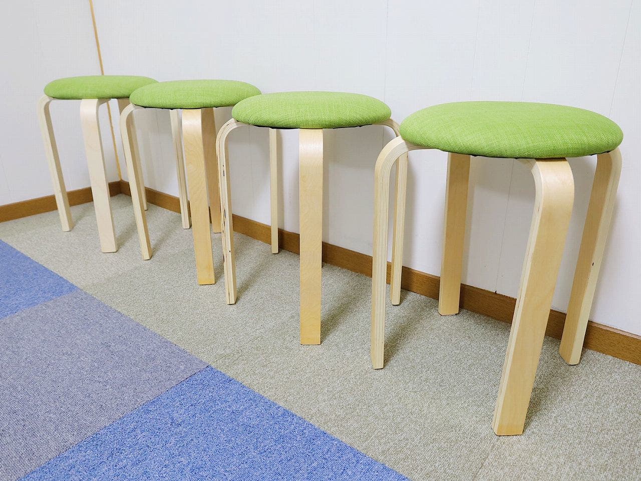 【渋谷駅3分！16名利用可！】綺麗な室内！WiFi・プロジェクター・ホワイトボード全て無料！ふれあい貸し会議室 渋谷Cの写真9