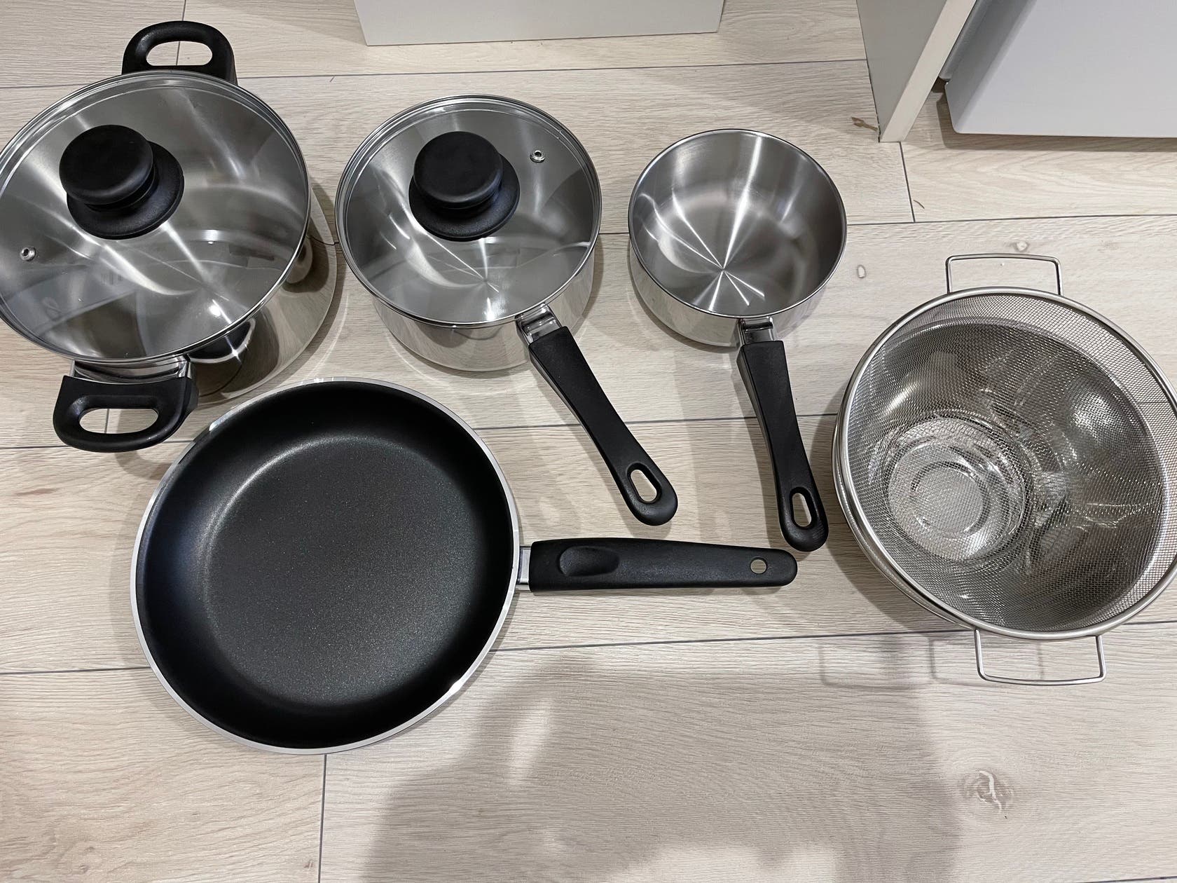 【なんば駅5分】超大人気ゲーム🎮ボドケ🎲Netflix🌻スポーツ観戦⚽️映画鑑賞🍿デート💏パーティー【SS心斎橋】の写真29