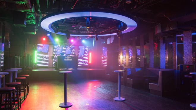 CAMELOT B2 FLOORの写真3