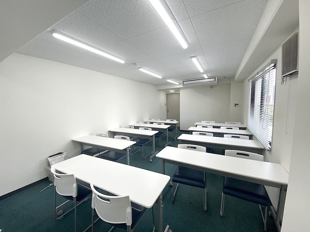 うめきた会議室《エイト６０２》【中津駅3分／梅田駅8分】／10名前後でゆったり利用♪／毎回清掃／Wifi（光回線）の写真3