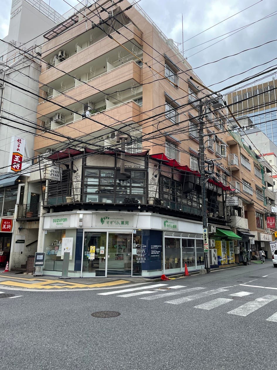 広電本通2分！オシャレなテレワークスペース！コスパ最高！20名利用可！Wi-Fi・プロジェクター・ホワイトボード全て無料！の写真10