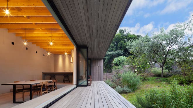 自然光溢れる一軒家。様々な演出可。動画撮影/ロケ撮影で人気。(広々テラス、ガーデン付)【承認型予約なので、まずはお問合せ下さい】の写真1