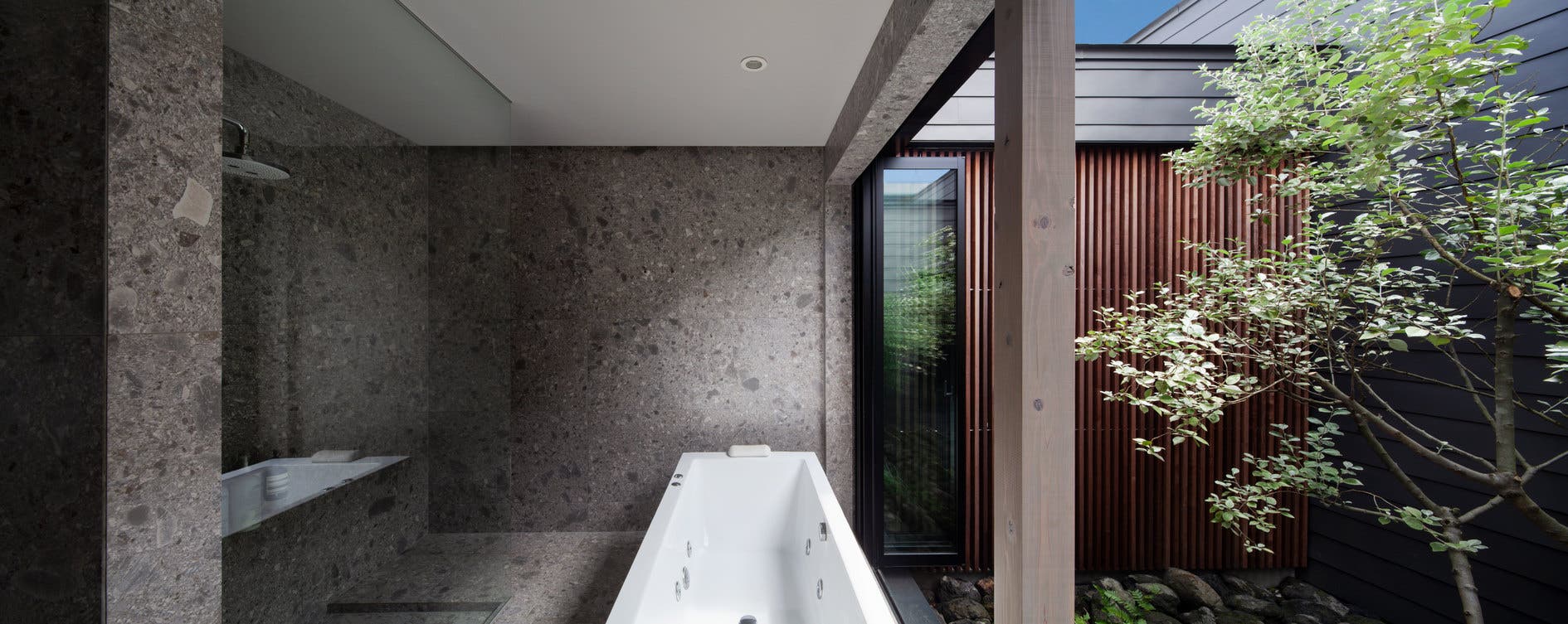 自然光溢れる一軒家。様々な演出可。動画撮影/ロケ撮影で人気。(広々テラス、ガーデン付)【承認型予約なので、まずはお問合せ下さい】の写真7