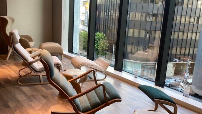 10月オープンしたばかりのBook Lounge Kable ミーティングルームの写真3