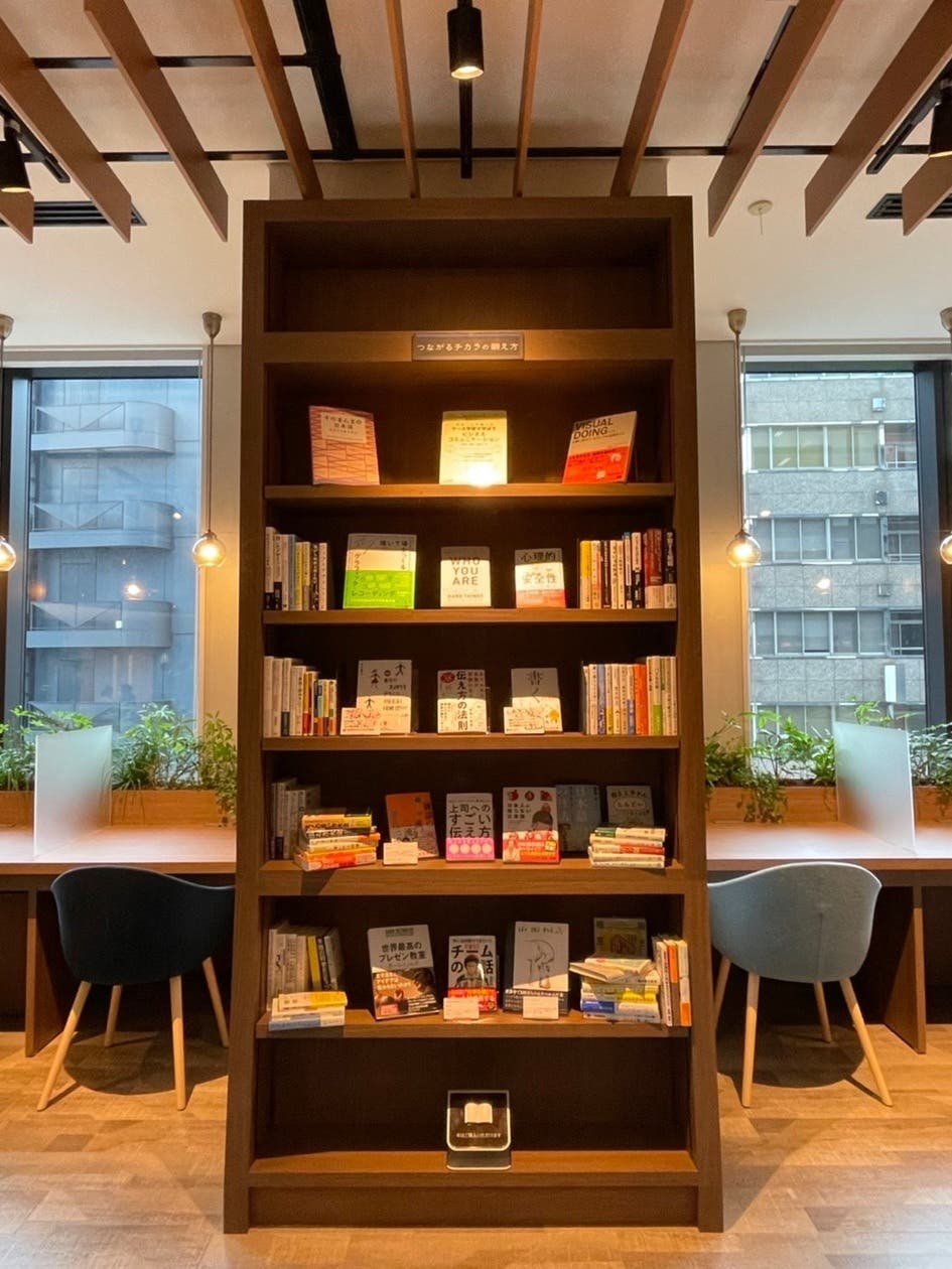 10月オープンしたばかりのBook Lounge Kable　ミーティングルームの写真7