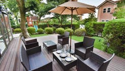 伊豆高原でグランピング!ウッドデッキでBBQ。ペット無料のハンモックすべり台のある家族向けコテージの写真3