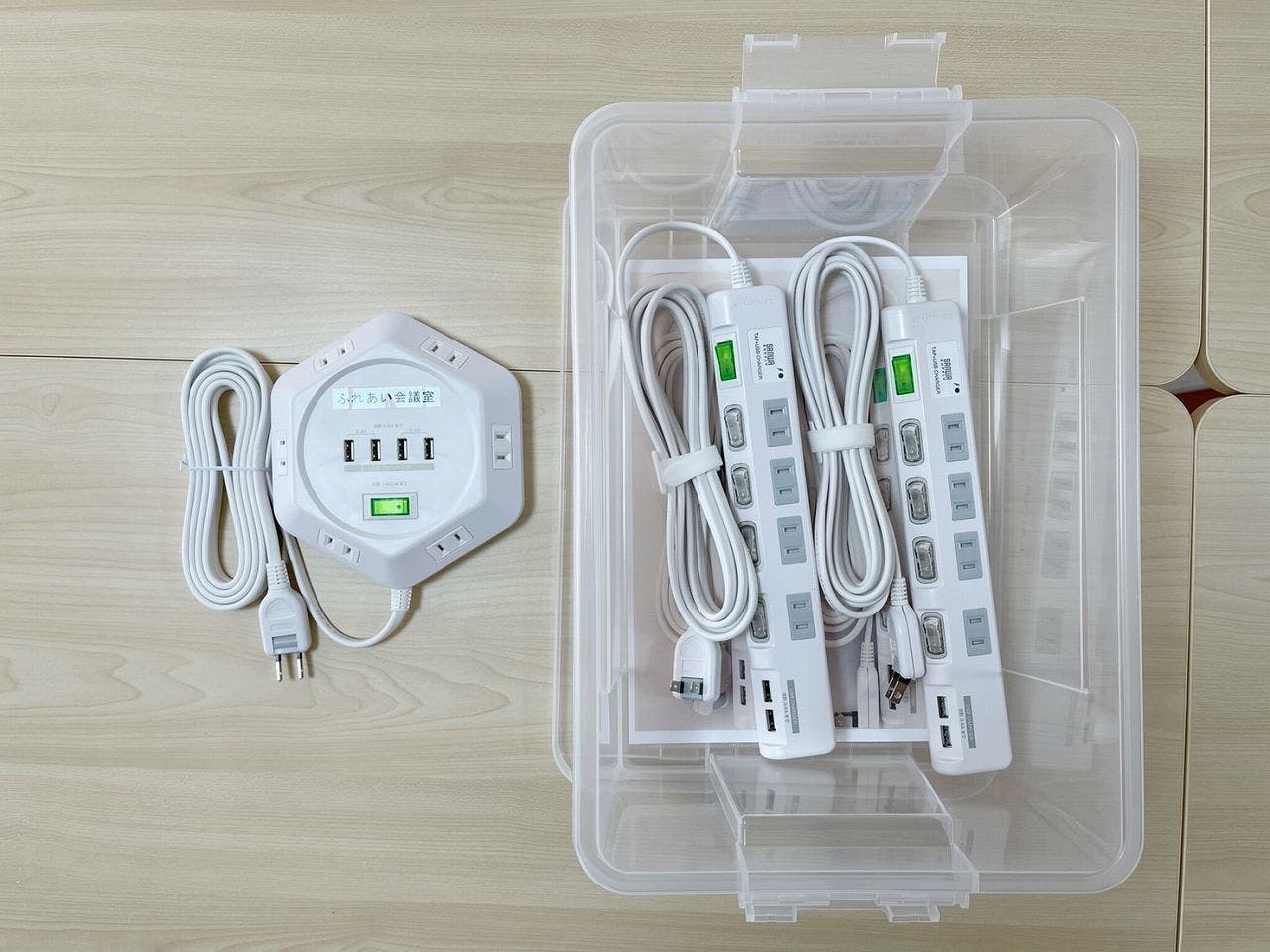 【小岩駅1分！14名利用可！】綺麗な室内！WiFi・プロジェクター・ホワイトボード全て無料！ふれあい貸し会議室 小岩Aの写真13