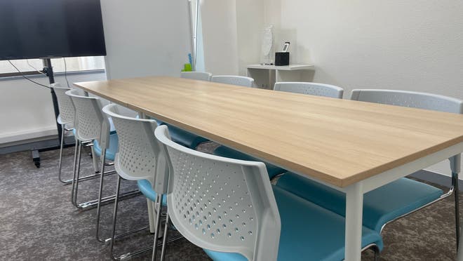 3号店//北口パルコ目の前【ボードゲーム8種類設置】各種教室、会議、商談、面接、研修、撮影、ボードゲーム等に最適な個室スペースの写真9