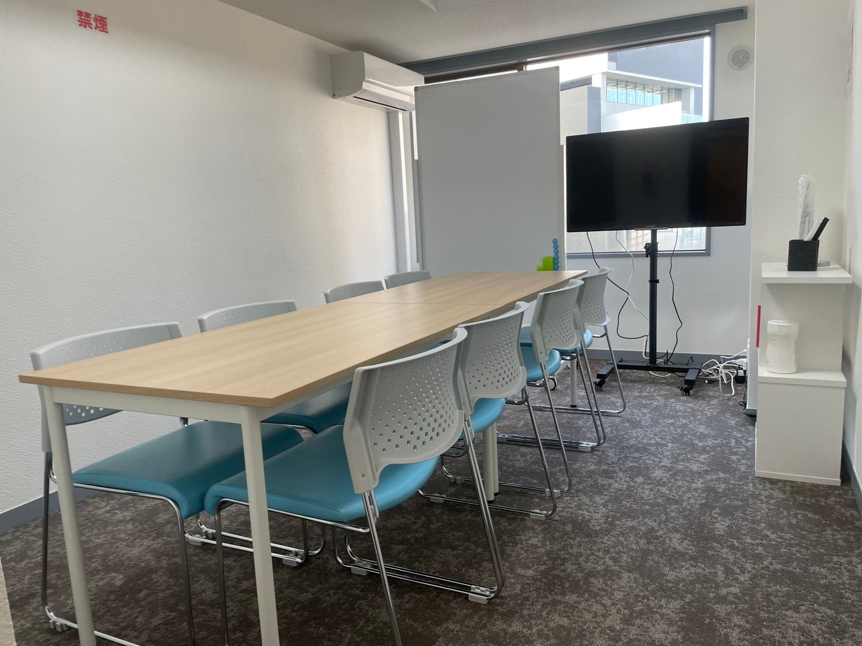 3号店//北口パルコ目の前【ボードゲーム8種類設置】各種教室、会議、商談、面接、研修、撮影、ボードゲーム等に最適な個室スペースの写真10