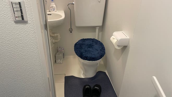 3号店//北口パルコ目の前【ボードゲーム8種類設置】各種教室、会議、商談、面接、研修、撮影、ボードゲーム等に最適な個室スペースの写真18