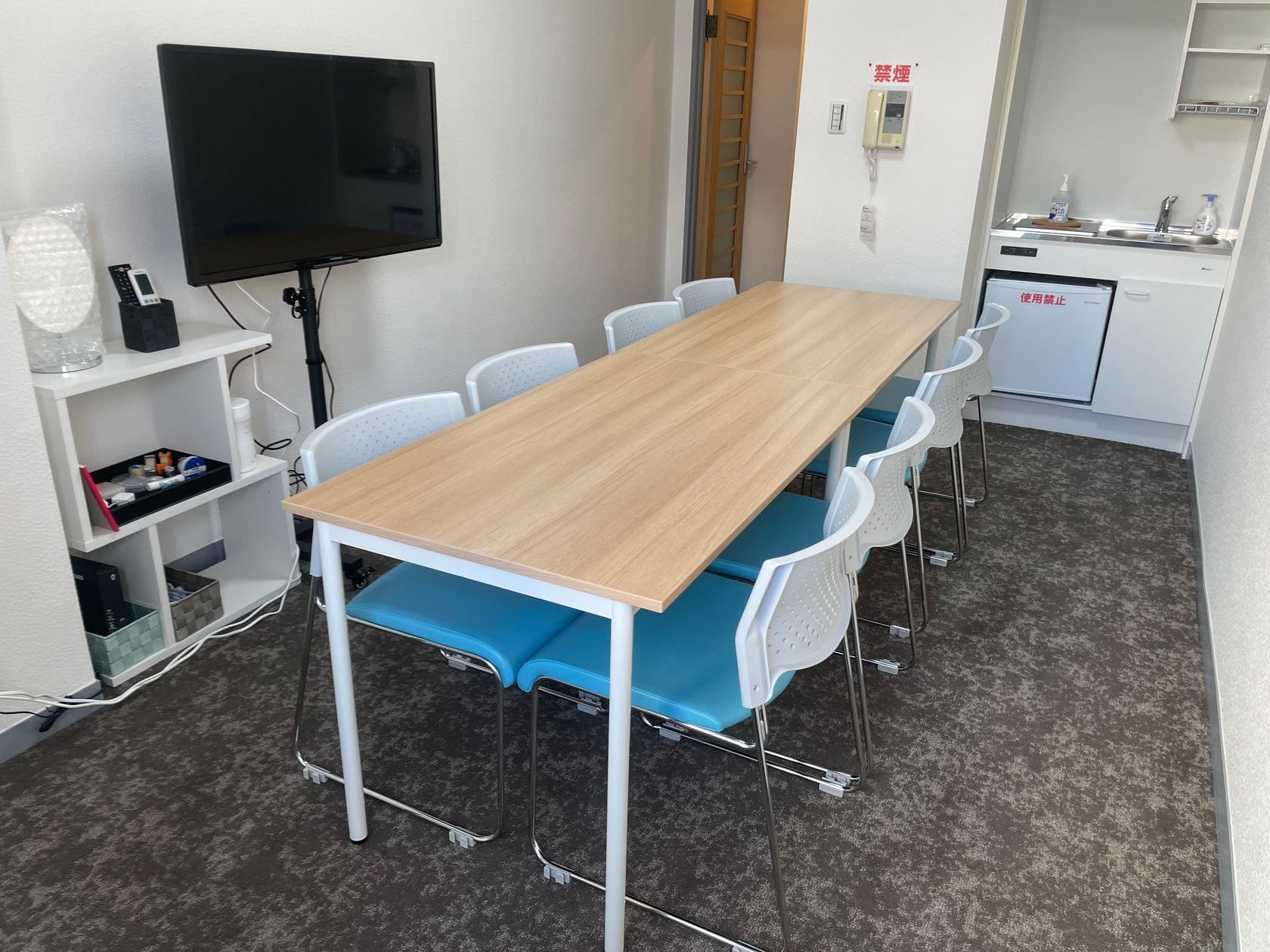 3号店//北口パルコ目の前【ボードゲーム8種類設置】各種教室、会議、商談、面接、研修、撮影、ボードゲーム等に最適な個室スペースの写真24