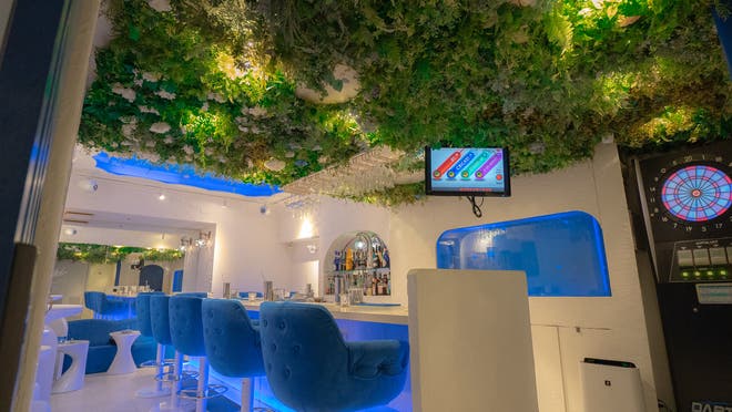 幻想的な雰囲気のバーを貸し切り!撮影・オフ会・イベント利用などに!の写真1