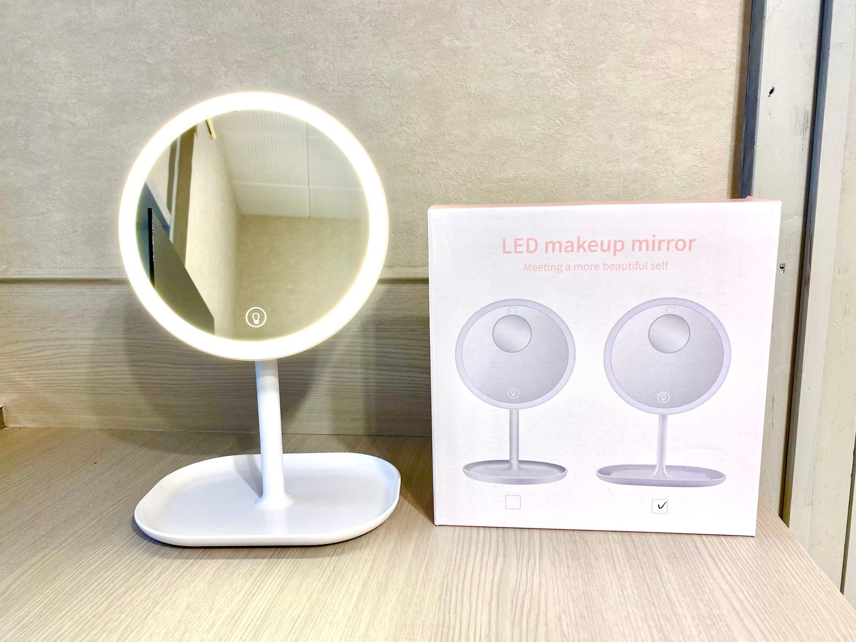 ★NEW★【北千住2分】明るくお洒落。窓開け可。高速WiFi・LEDリングライト有。動画撮影、面接、テレワークに最適（最大4名）の写真16