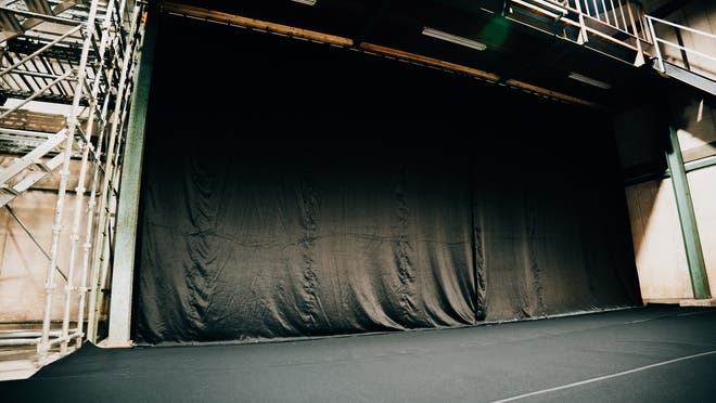 火・水使用OK/天井高20mの巨大倉庫スペース/豊富な機材/太陽光も十分、遮光も可能の写真24