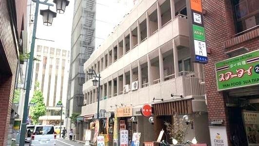 完全個室!無料Wi-Fi完備!新宿三丁目駅から徒歩30秒!高機能空気清浄機あり!永谷タウンプラザの写真25